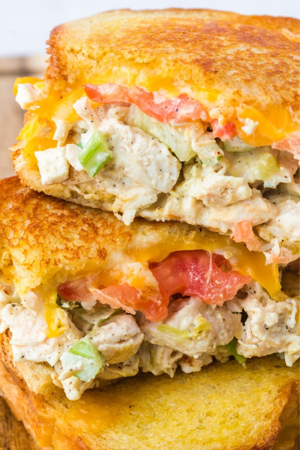 Juicy and Cheesy Chicken Melt - Kitchen Divas