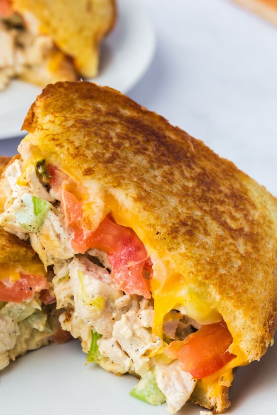 Juicy and Cheesy Chicken Melt - Kitchen Divas
