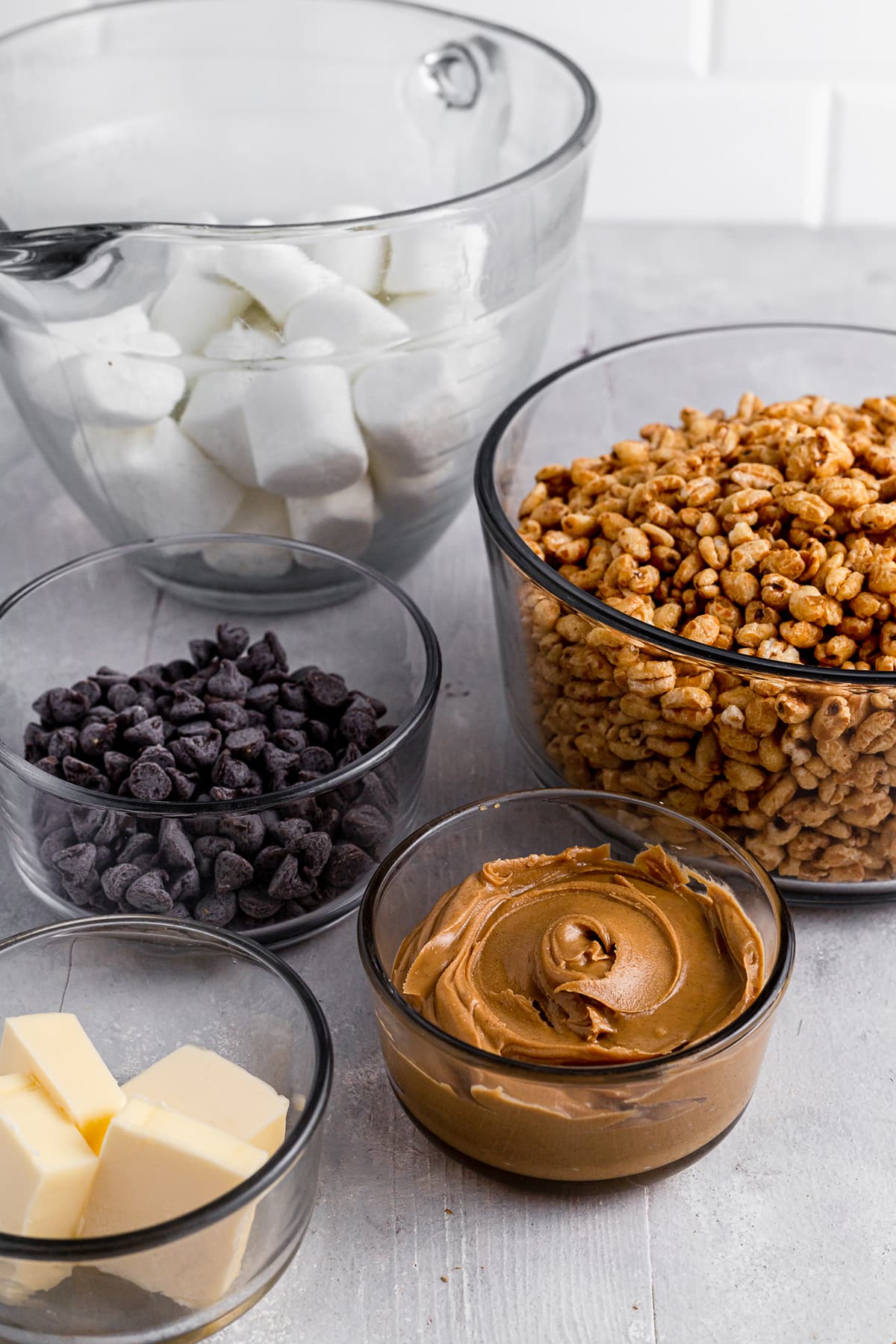 Can't Get Enough of that Sugar Crisp Squares - Kitchen Divas