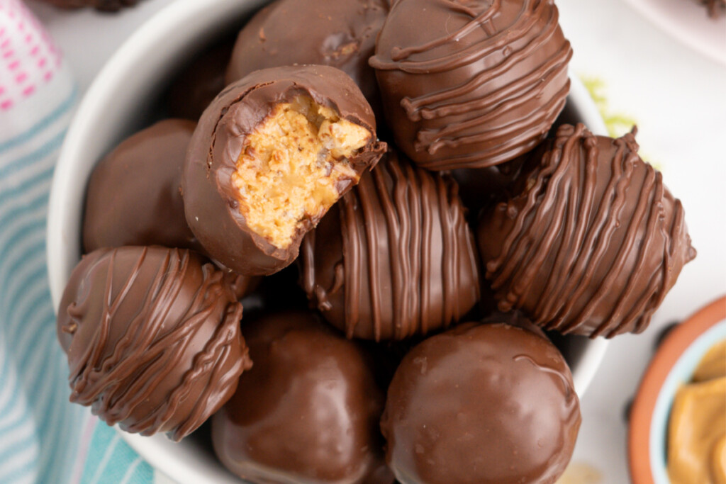 24 Chocolate Peanut Butter Recipes You CANNOT Stop Eating - Kitchen Divas