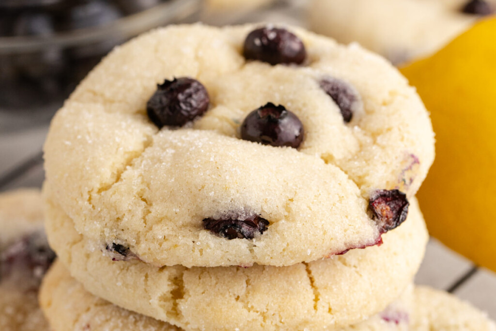 Grandma's 40 Favorite Spring Cookies You Can't Live Without - Kitchen Divas