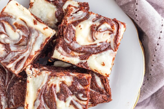 77 Handheld Desserts You Can't Put Down - Kitchen Divas