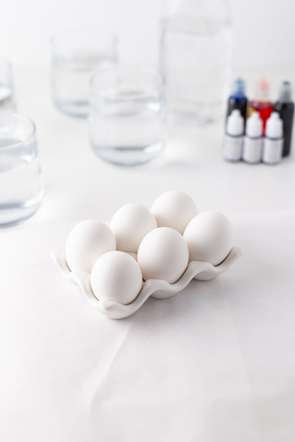 How to Dye Easter Eggs with Food Coloring - Kitchen Divas