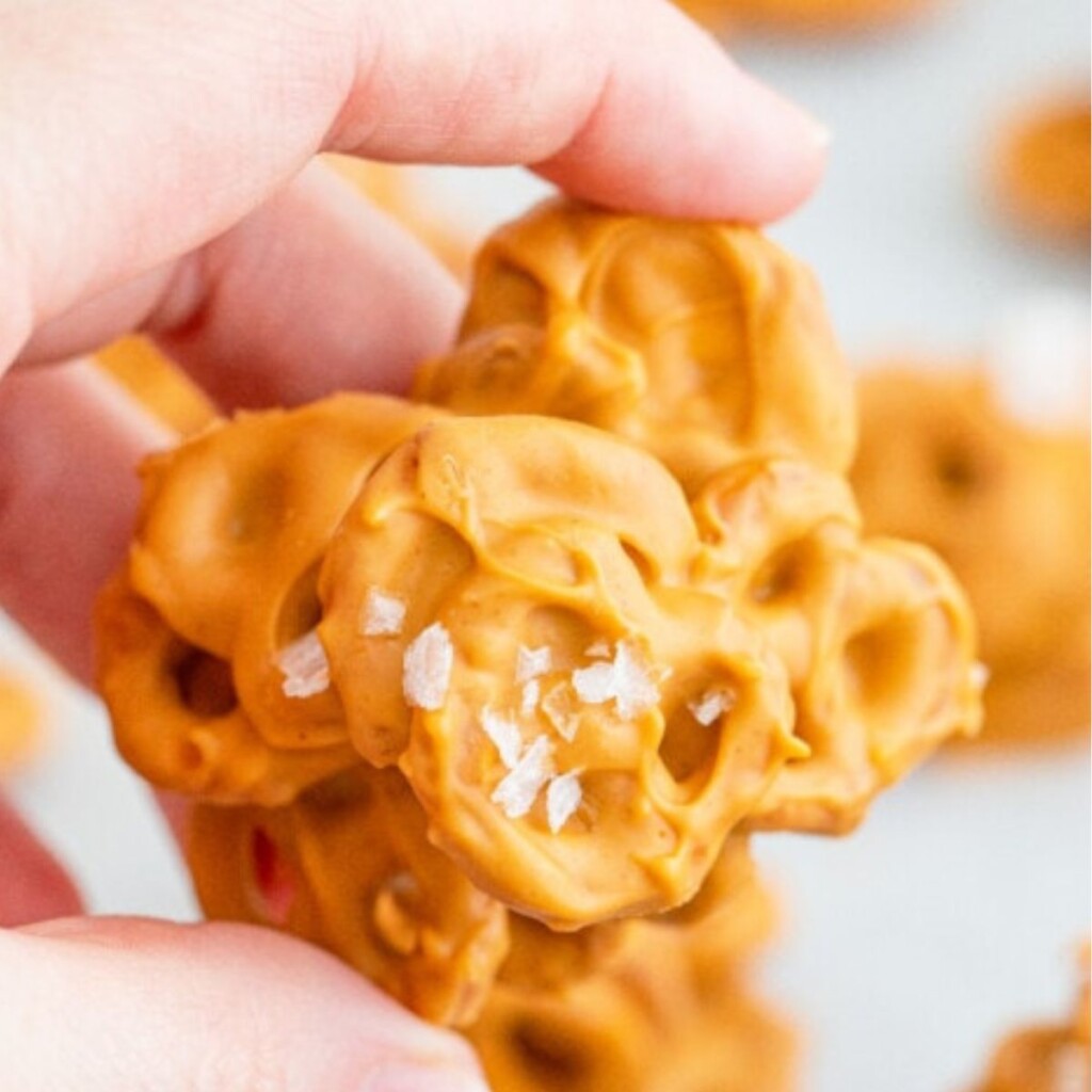 Pretzel Flowers - Kitchen Divas