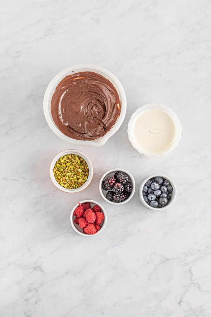 Chocolate Berry Cups - Kitchen Divas