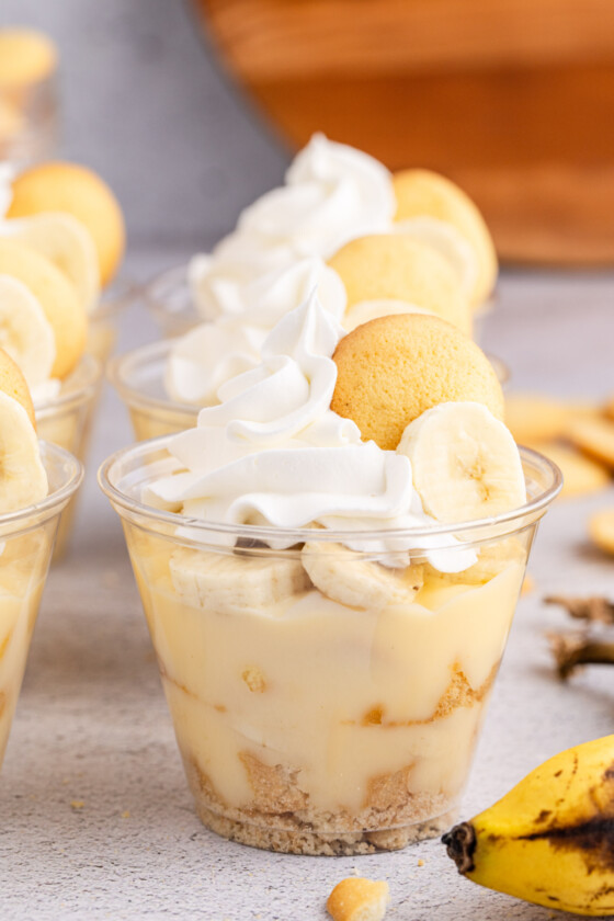 Easy No Bake Banana Pudding Cups - Kitchen Divas