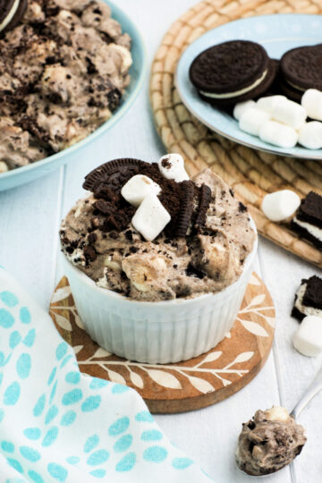 Easy Oreo Fluff Recipe - Kitchen Divas