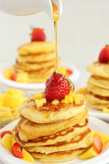 Fluffy Mango Pancakes (with Real Mango Purée) - Kitchen Divas