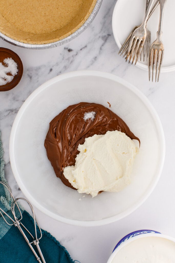 Easy No-Bake Nutella Pie Recipe - Kitchen Divas