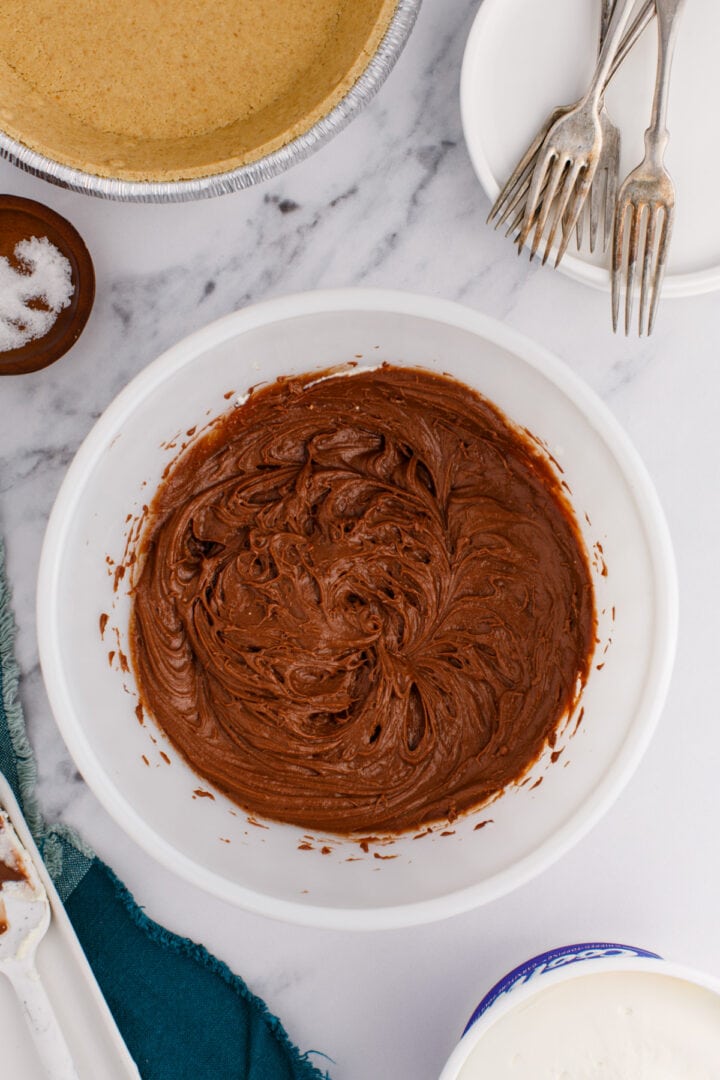 Easy No-Bake Nutella Pie Recipe - Kitchen Divas