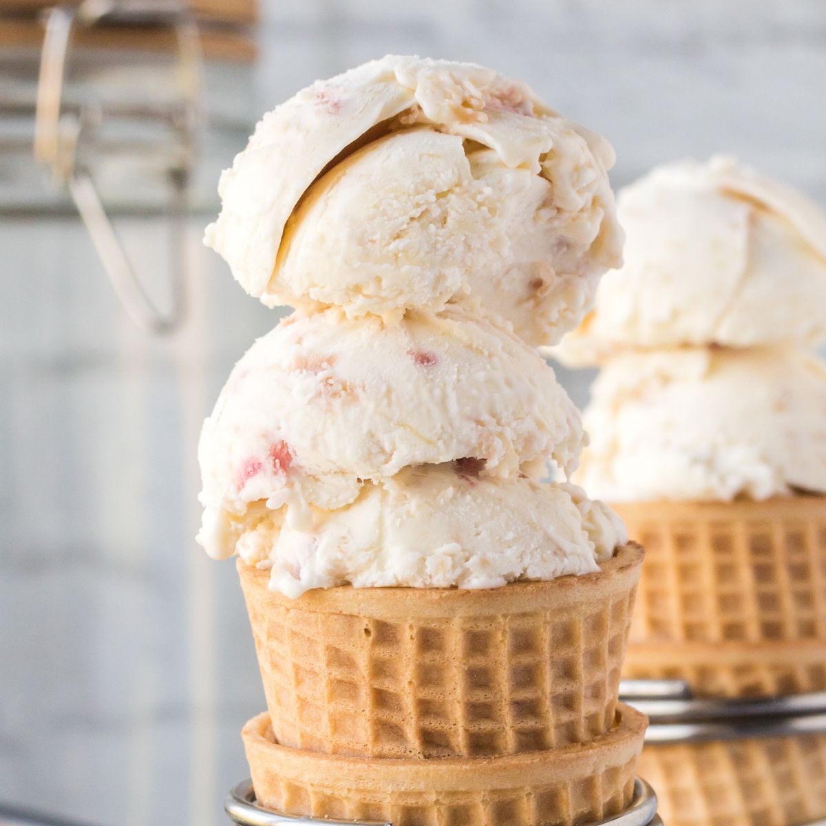 Frozen Rhubarb Recipes: Delicious Ideas - Kitchen Divas