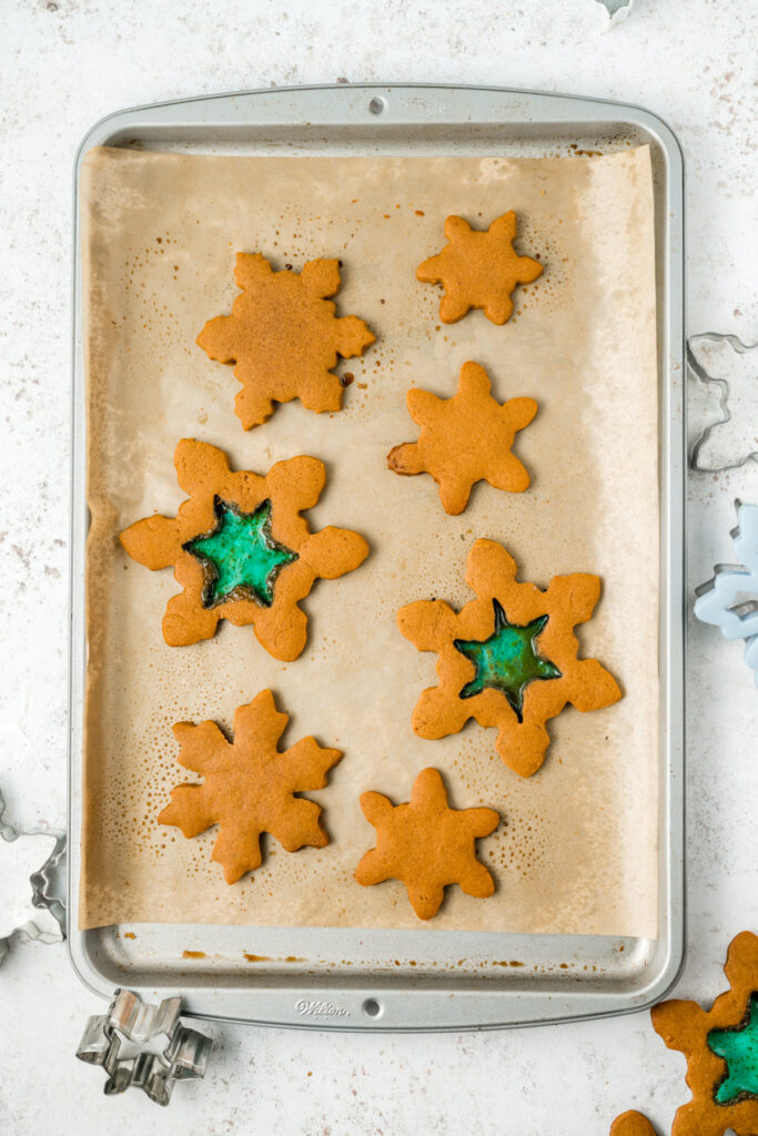 Gingerbread Snowflakes - Kitchen Divas