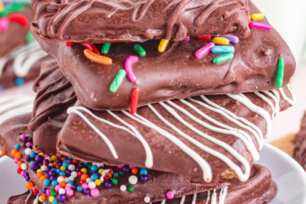 30 Most Popular Chocolate Desserts for Every Occasion - Kitchen Divas
