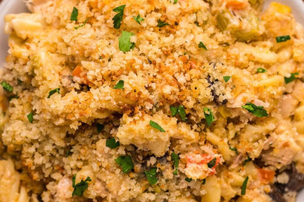 31 Hearty Casserole Recipes for Large Family Dinners - Kitchen Divas
