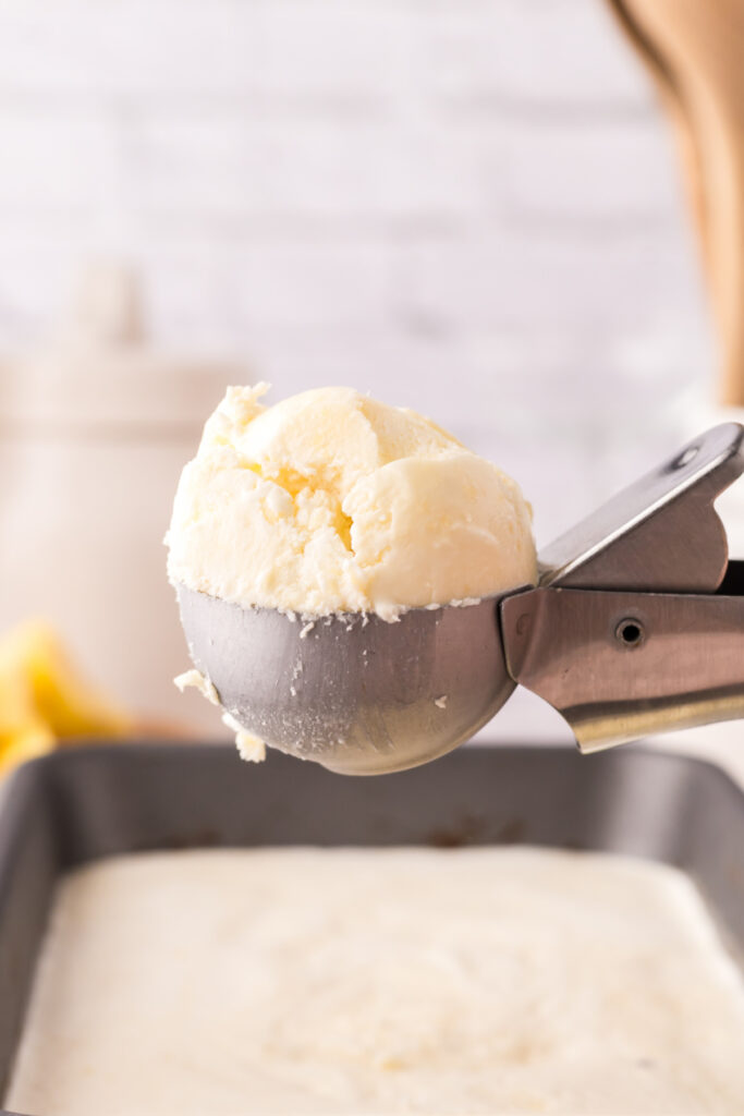 Easy Pineapple Ice Cream (No Churn) - Kitchen Divas
