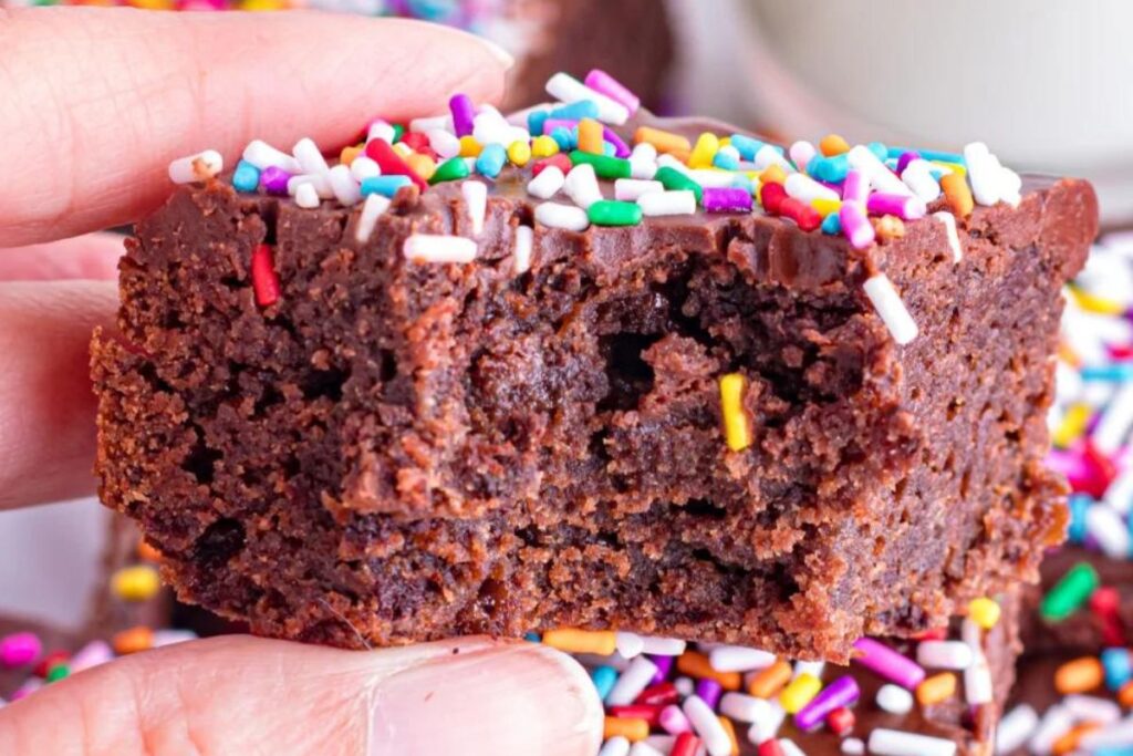 Grandma's 27 Best 8x8 or 9x9 Pan Dessert Recipes for Every Occasion ...
