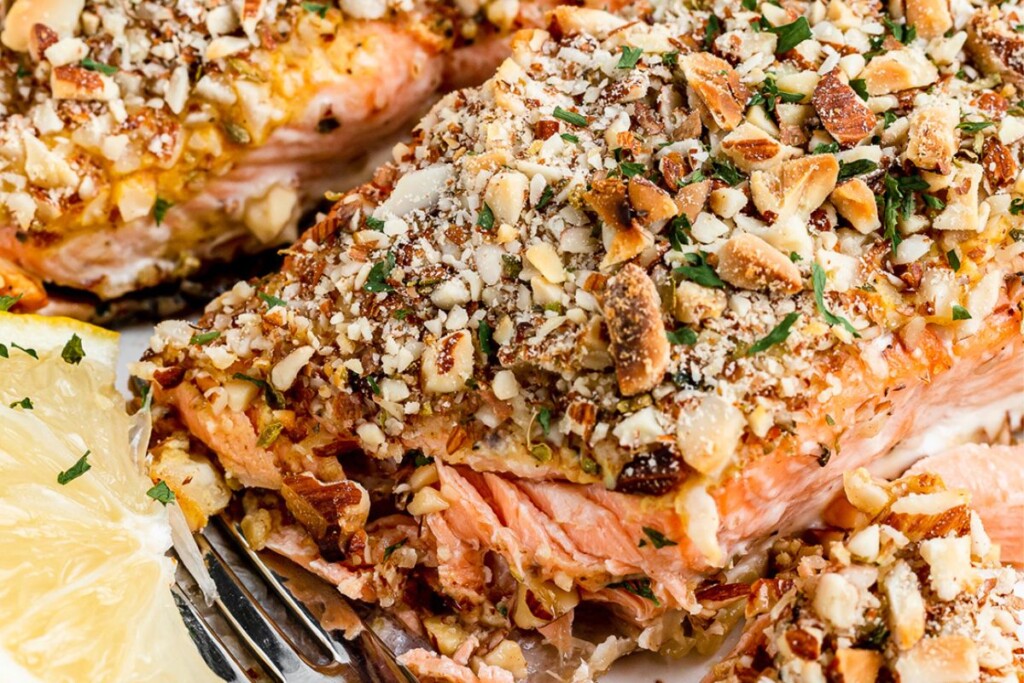 21 Christmas Salmon Recipes That Add a Tasty Twist to the Holidays ...