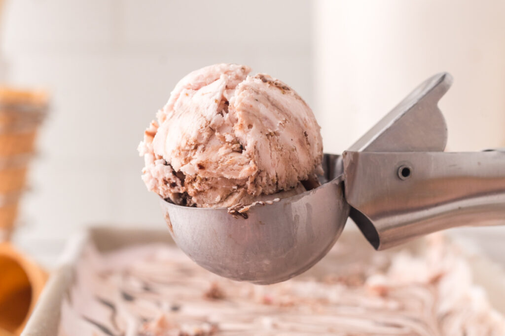 31 Super Easy No-Churn Ice Cream Recipes We Hope You'll Try - Kitchen Divas