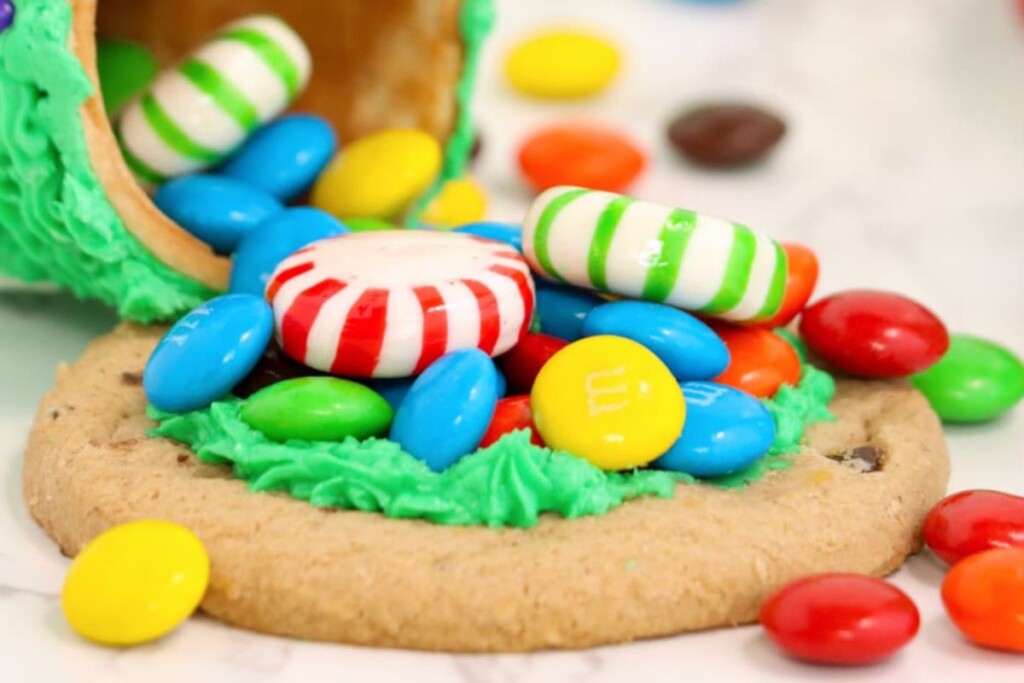 70 of Grandma's Best Christmas Desserts for a Festive, Fun Holiday ...