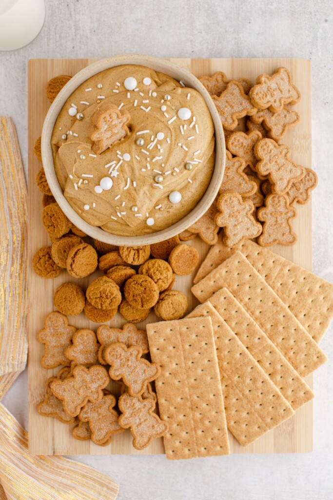 Festive Gingerbread Dip - Kitchen Divas