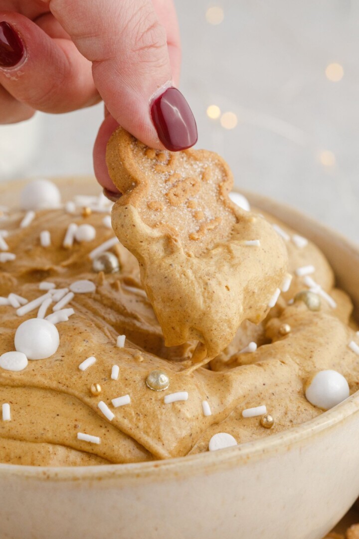 Festive Gingerbread Dip - Kitchen Divas