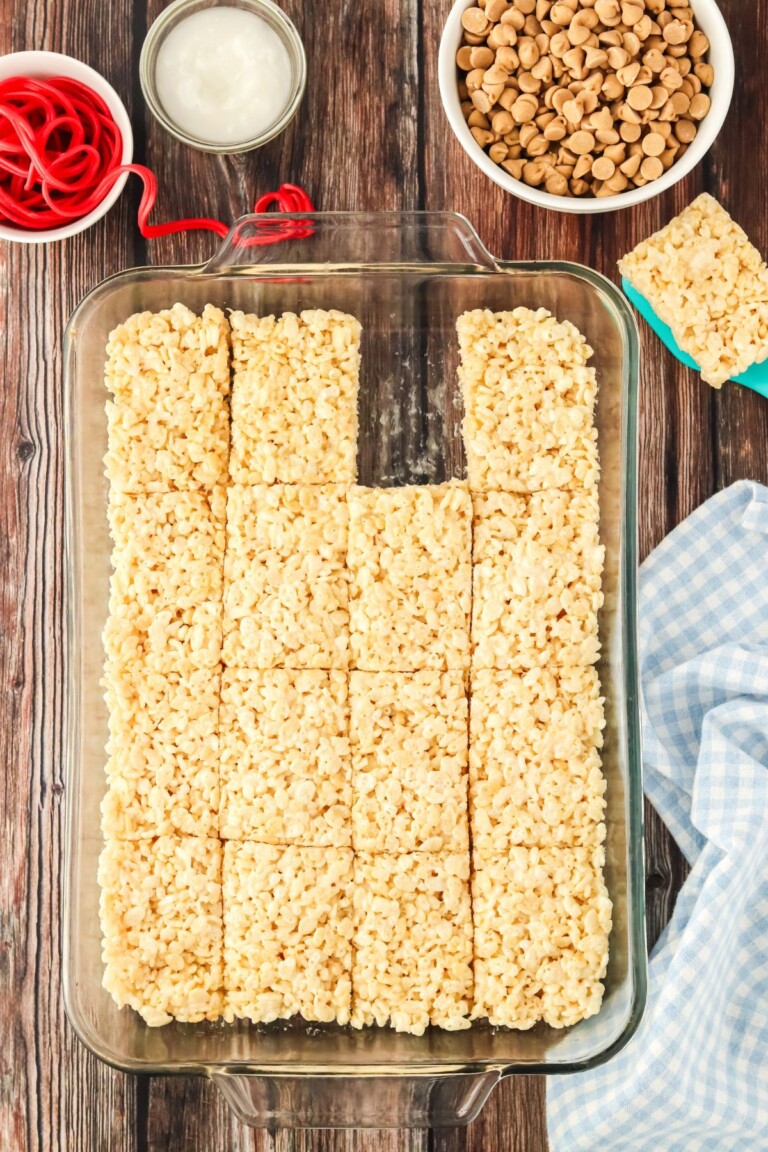 Rice Krispie Hay Bales - Kitchen Divas