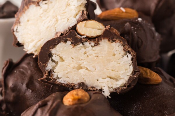 77 Handheld Desserts You Can't Put Down - Kitchen Divas