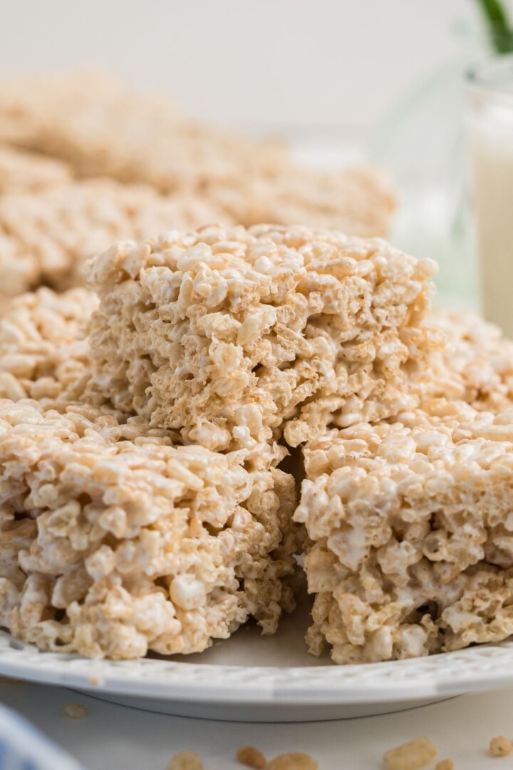 Rice Krispie Treats With Marshmallow Fluff - Kitchen Divas