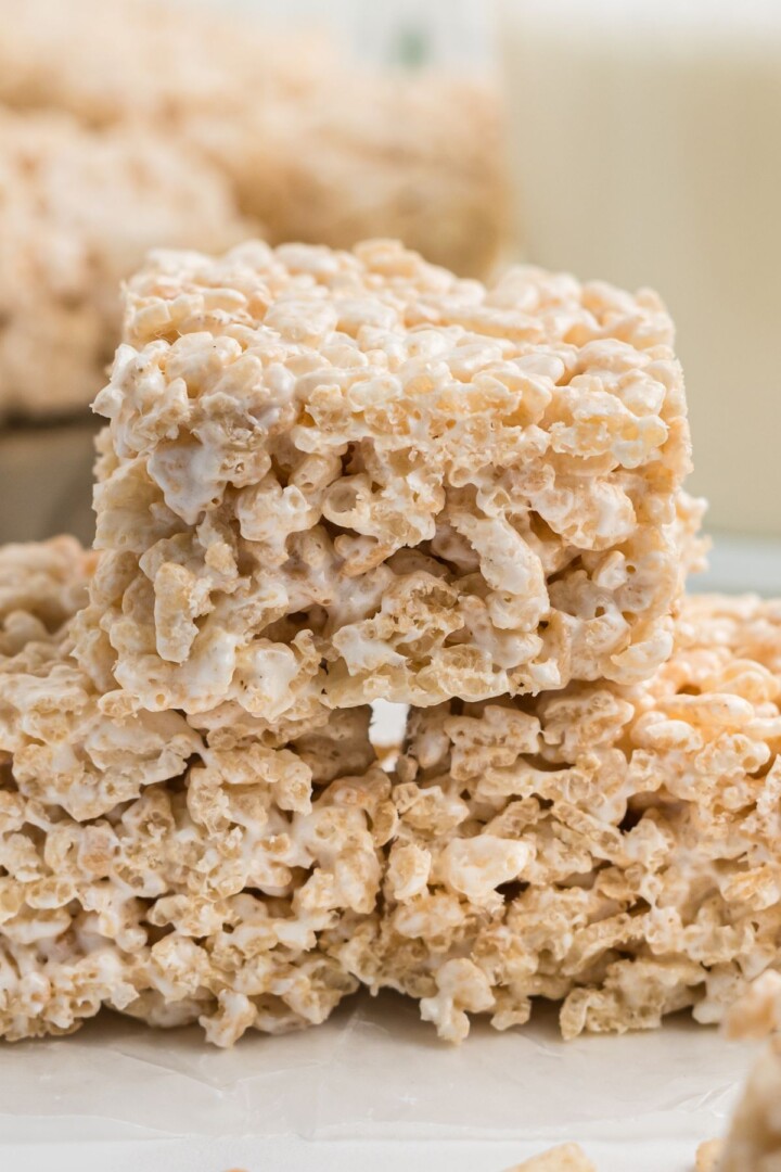 Rice Krispie Treats With Marshmallow Fluff - Kitchen Divas