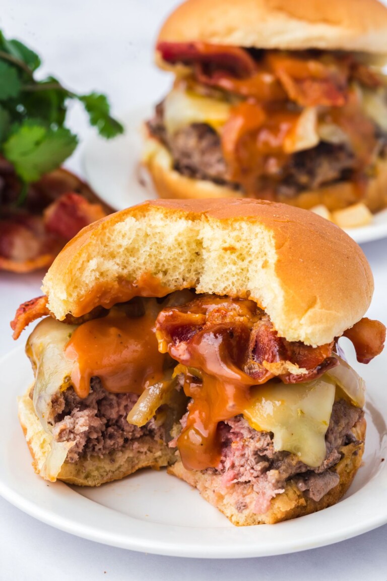 Sweet and Spicy Bacon Burger - Kitchen Divas