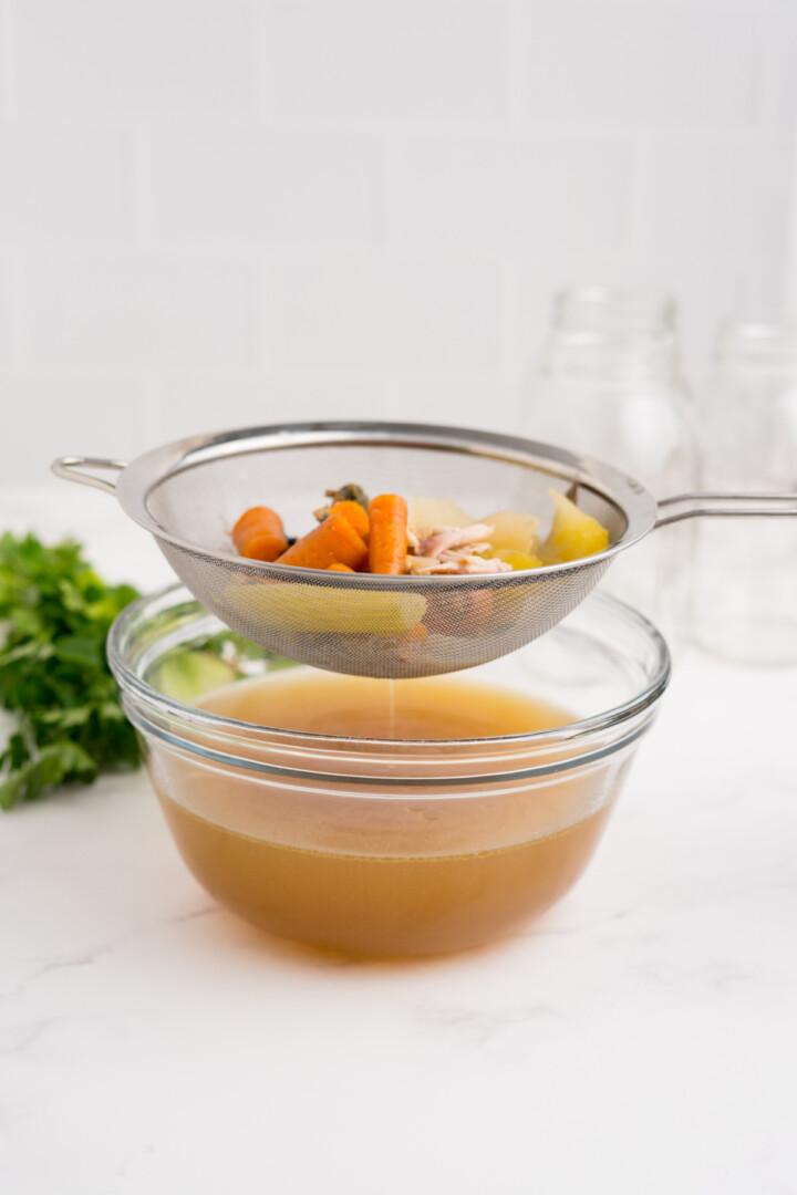 Slow Cooker Chicken Broth From Rotisserie Chicken - Kitchen Divas