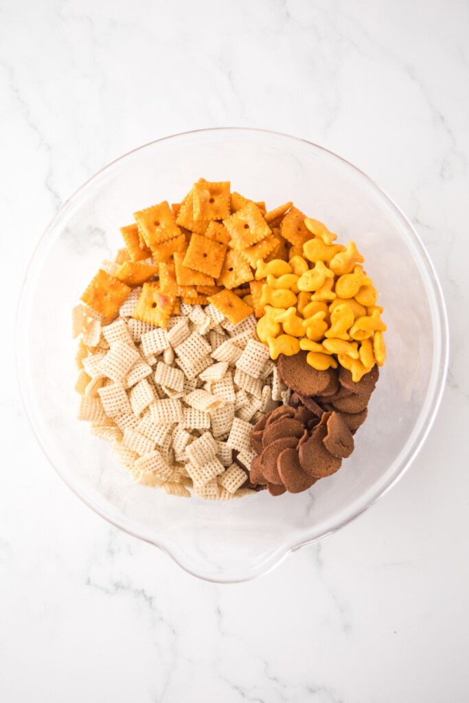 Cheddar Chex Mix - Kitchen Divas