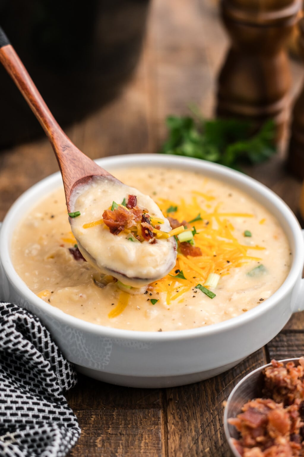 Crock Pot Hash Brown Potato Soup - Kitchen Divas