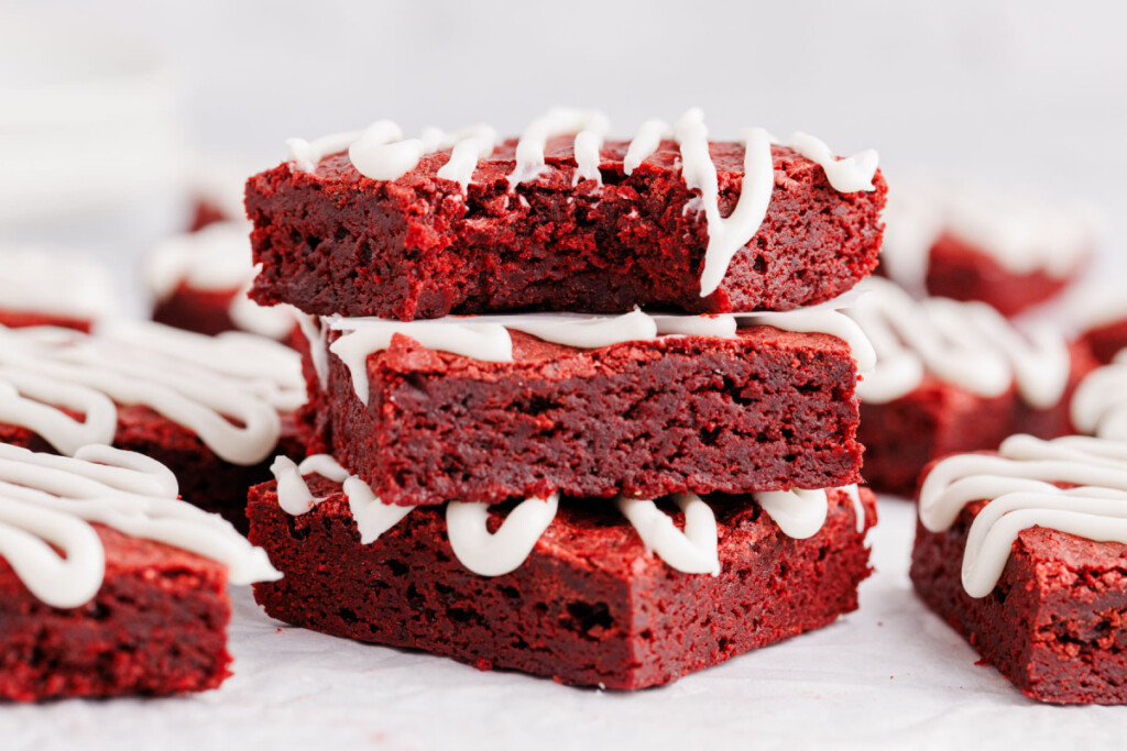 35 Easy Dessert Bars You Have to Try - Kitchen Divas