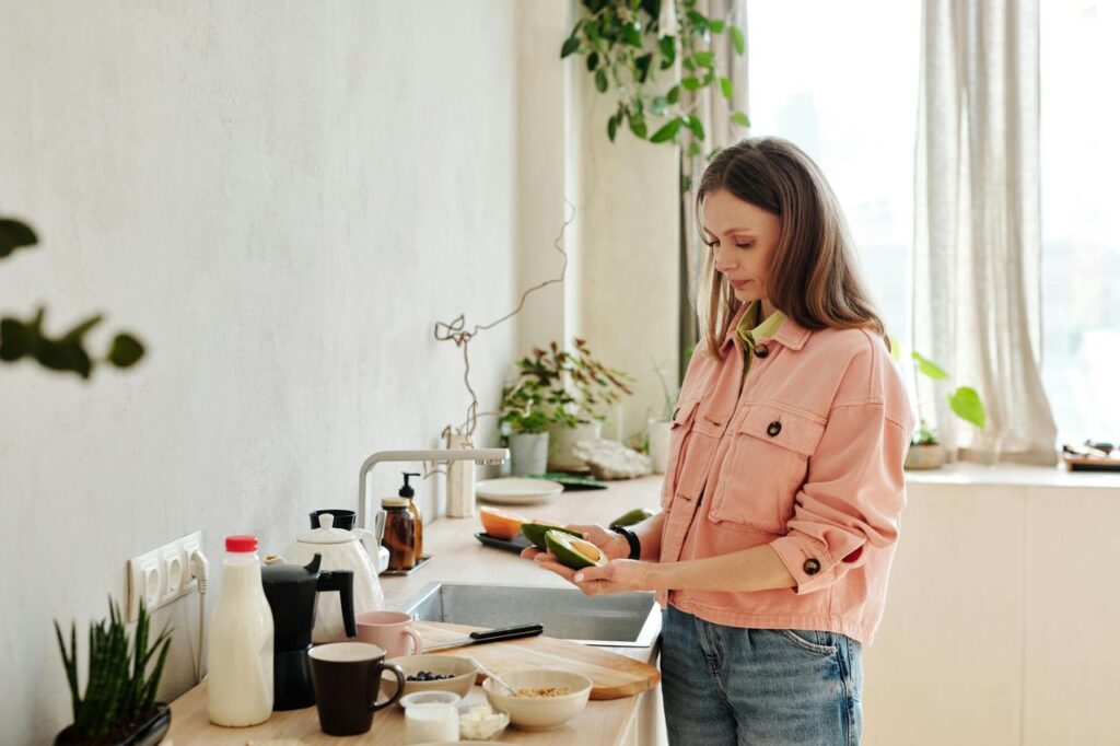 Why Gen Z Is Romanticizing Struggle Meals - Kitchen Divas