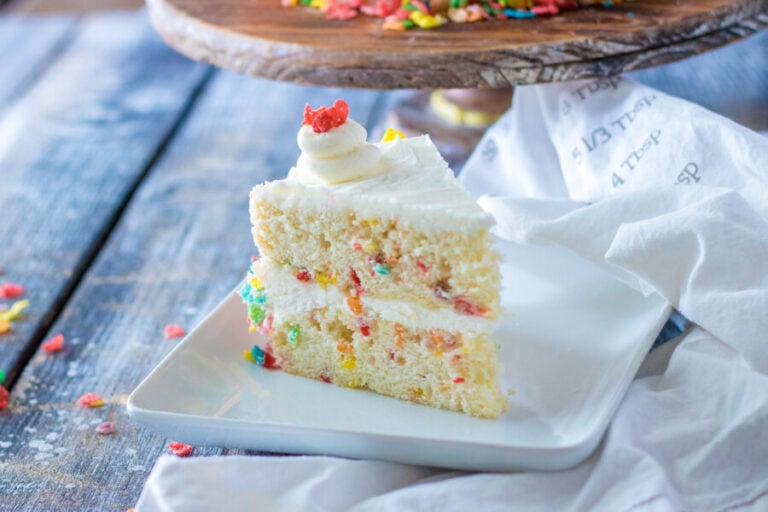 Fruity Pebble Cake - Layers of Flavor! - Kitchen Divas