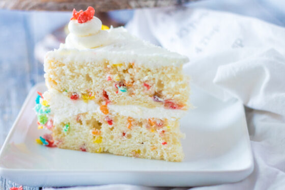Fruity Pebble Cake - Layers of Flavor! - Kitchen Divas